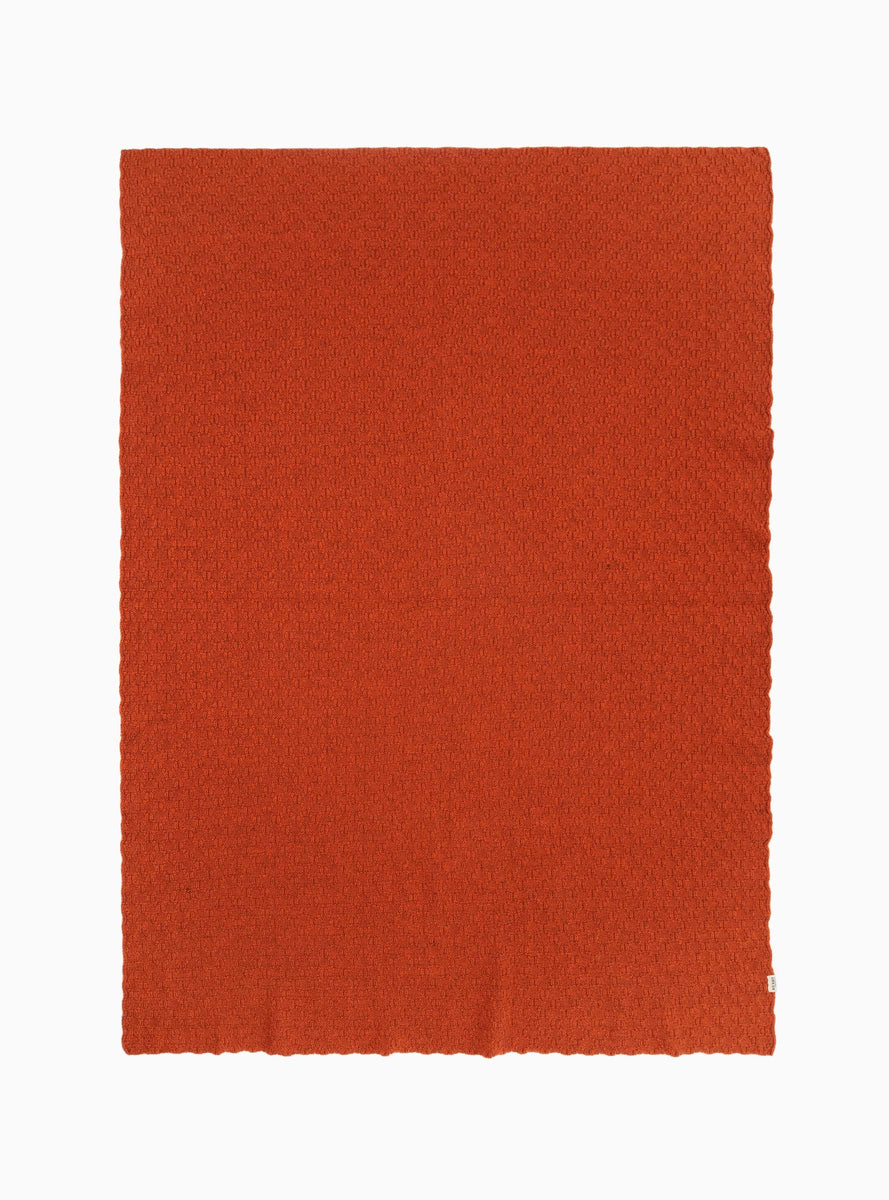 Alveoles Throw M Capucine Red by AS'ART | Couverture & The Garbstore