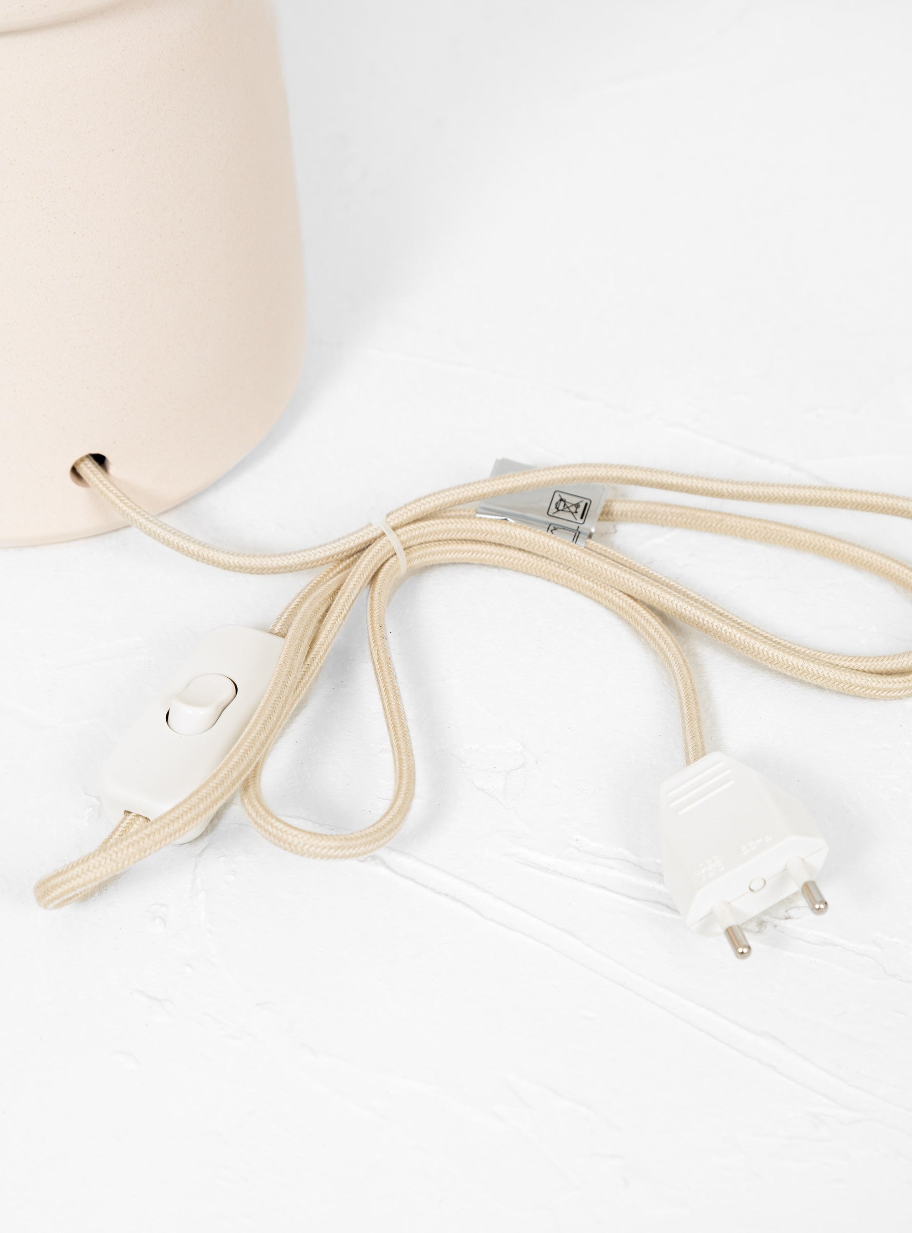 Romé Table Lamp White by Serax | Couverture & The Garbstore